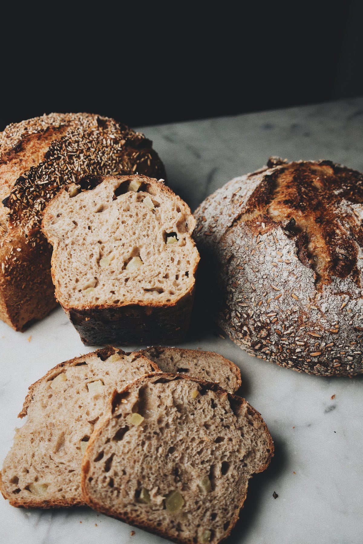 OCT 17 | APPLE, OAT & SPELT SANDWICH | Team Rose Bread